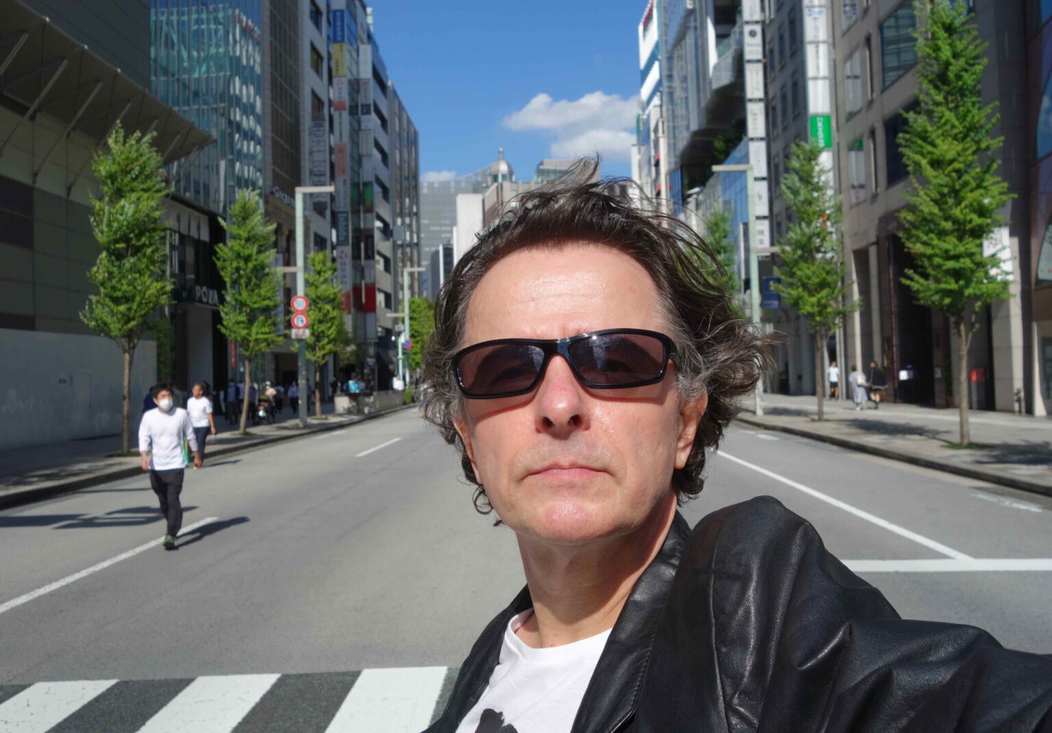 I love Ginza and Ginza loves me. Fair Warning! Countdown: 5 Years | 亜 真里男 – Mario A